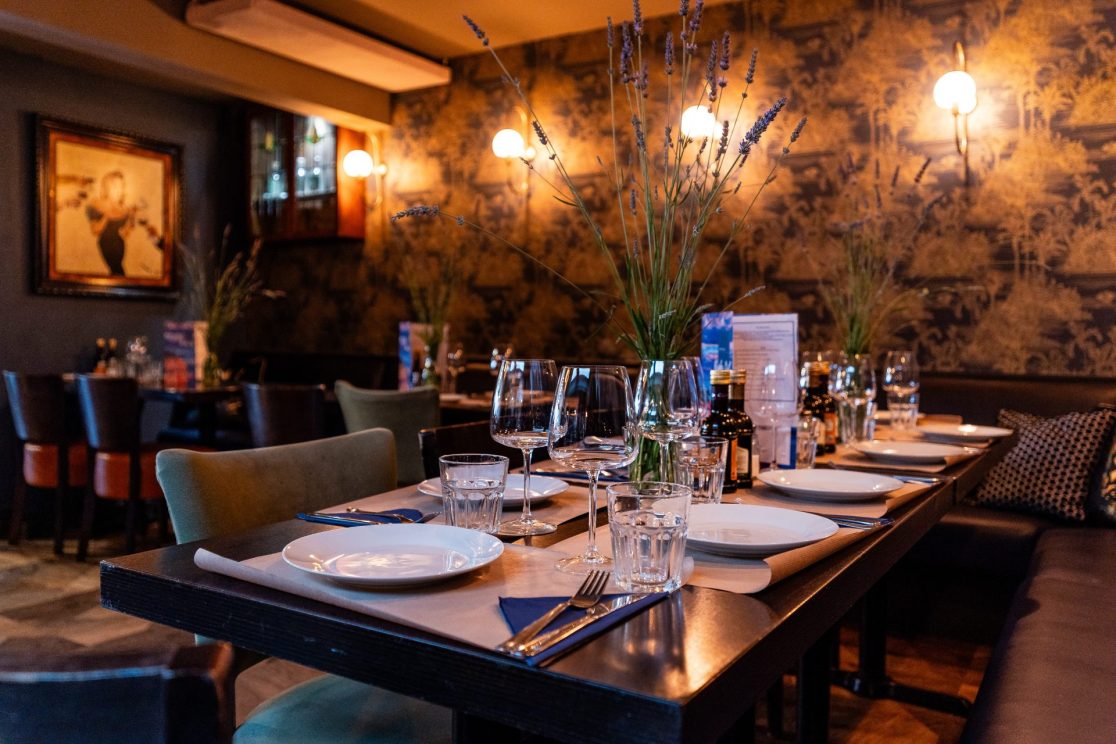 portofino italian bar and restaurant | torquay — Sue Vaughton ...